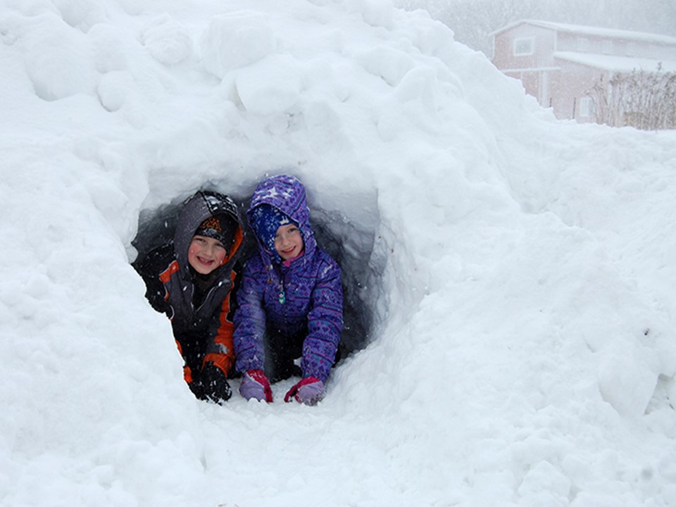 Why is it Cold Outside? - Little to Great Scientists
